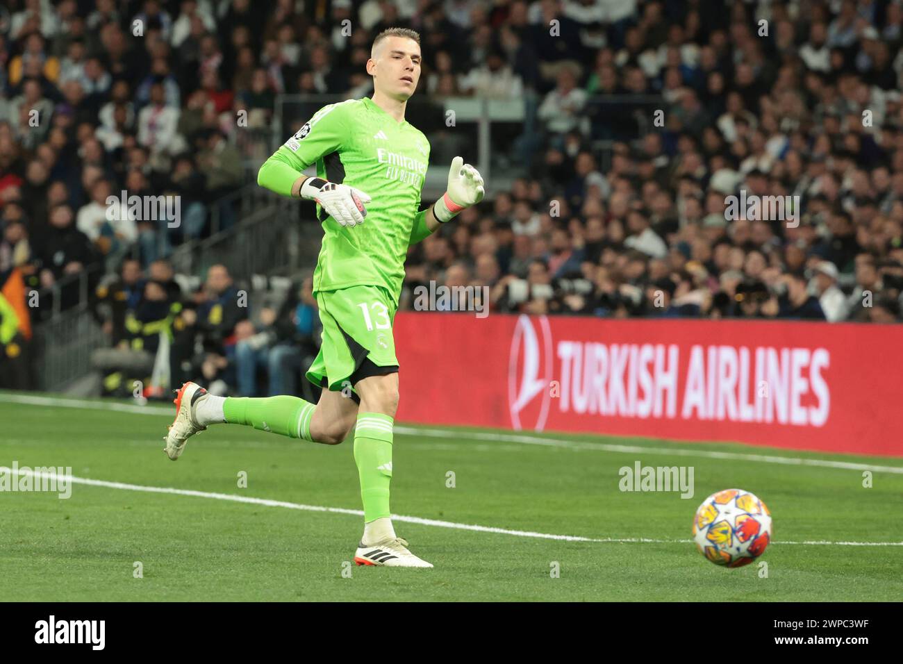 Madrid, Espagne. 06th Mar, 2024. Goalkeeper of Real Madrid Andriy Lunin ...