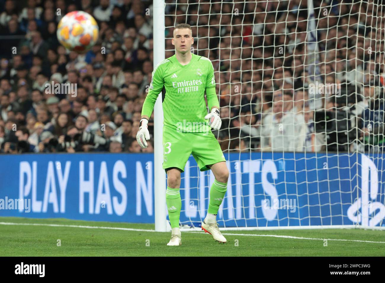Madrid, Espagne. 06th Mar, 2024. Goalkeeper of Real Madrid Andriy Lunin ...