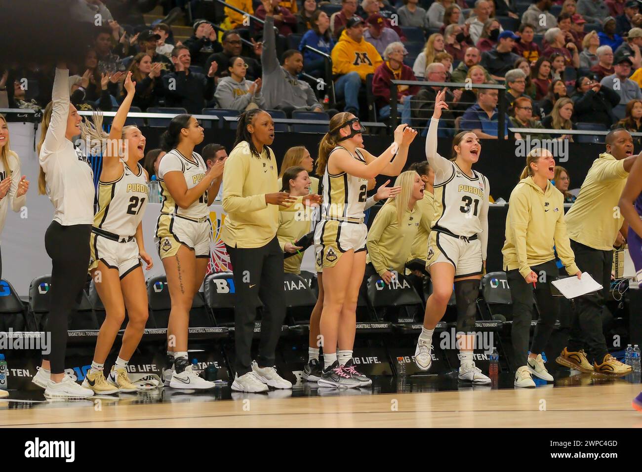 Minneapolis, Minnesota, USA. 6th Mar, 2024. Purdue Boilermakers bench ...