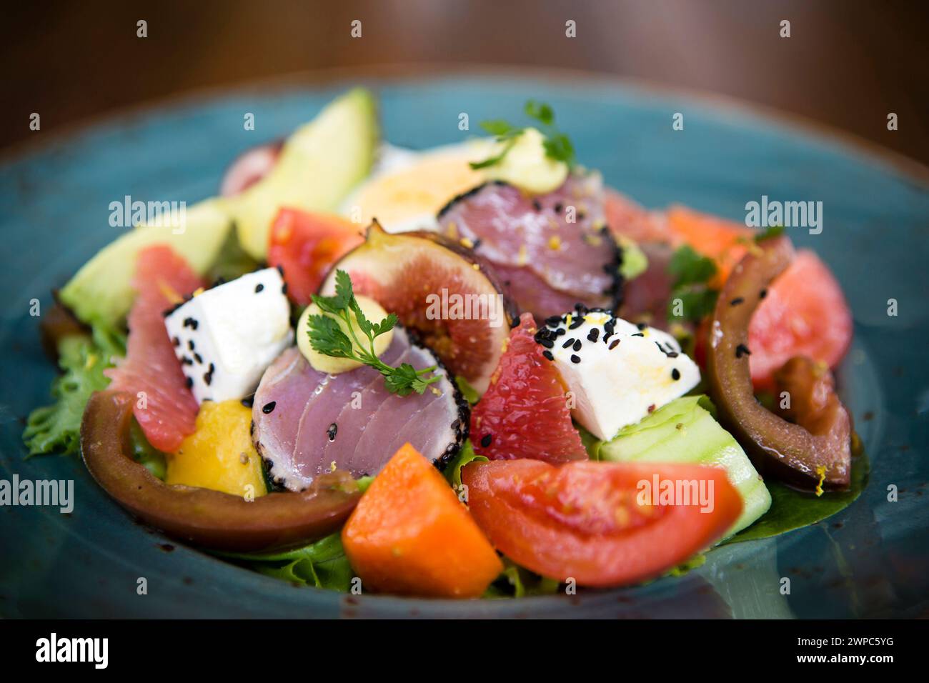 Healthy seared sesame ahi tuna and vinaigrette dressing vegetable and ...