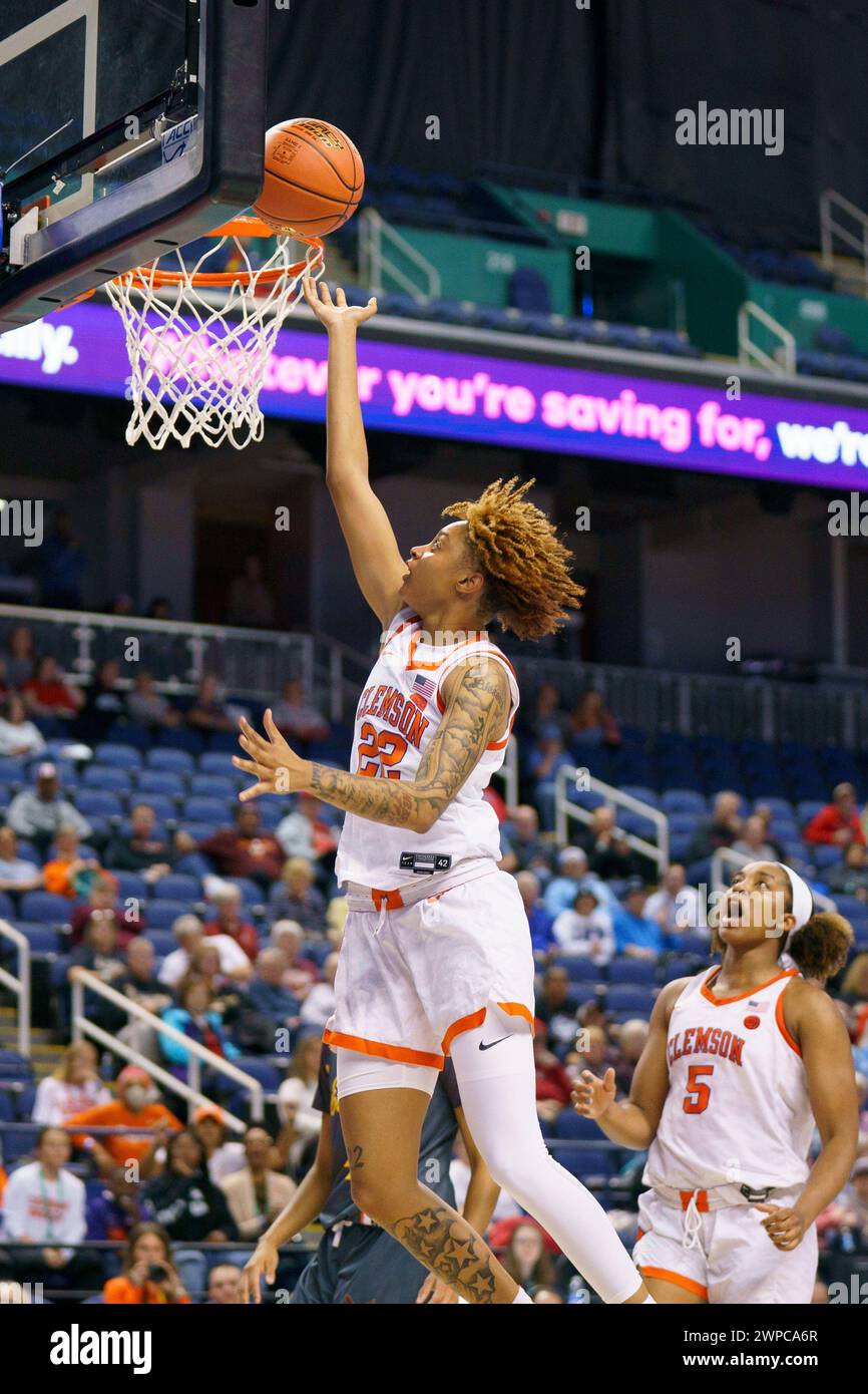 Greensboro, North Carolina, USA. 6th Mar, 2024. Clemson guard Ruby ...