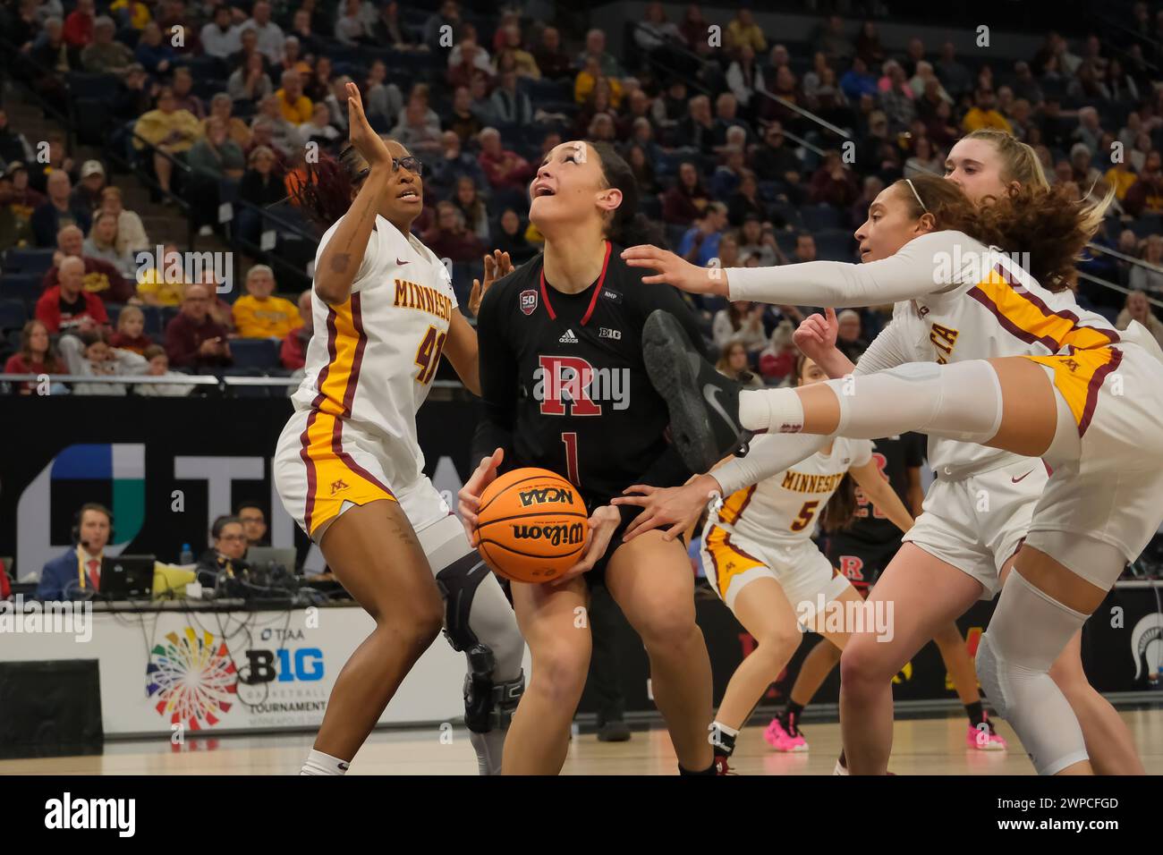 Minneapolis, Minnesota, USA. 6th Mar, 2024. Rutgers Scarlet Knights ...