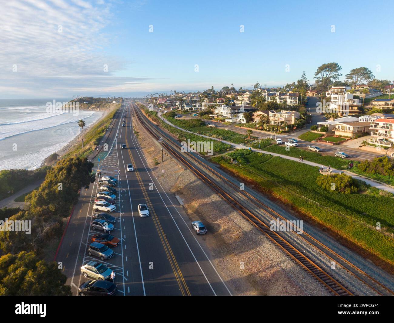 Encinitas waves hi-res stock photography and images - Alamy