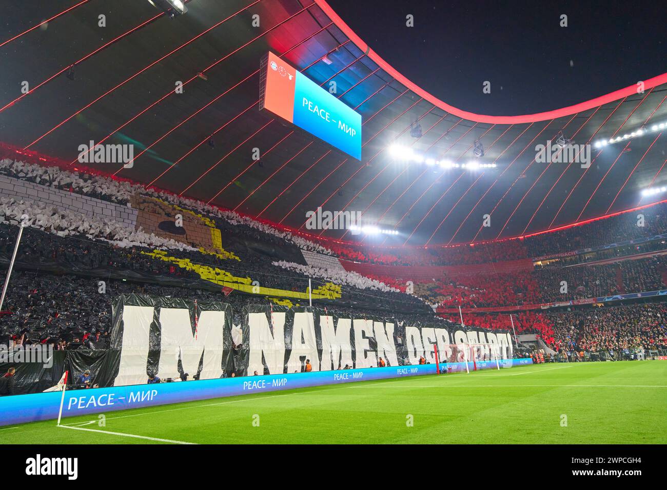 Allianz arena choreo hi-res stock photography and images - Alamy