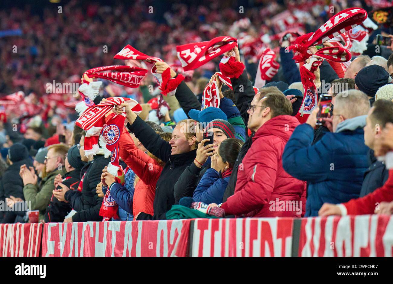 Spectators celebrate their club fc bayern ultras hi-res stock ...