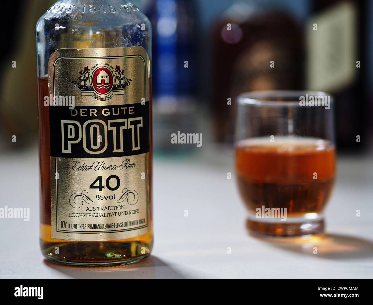 Rum business logo hi-res stock photography and images - Alamy