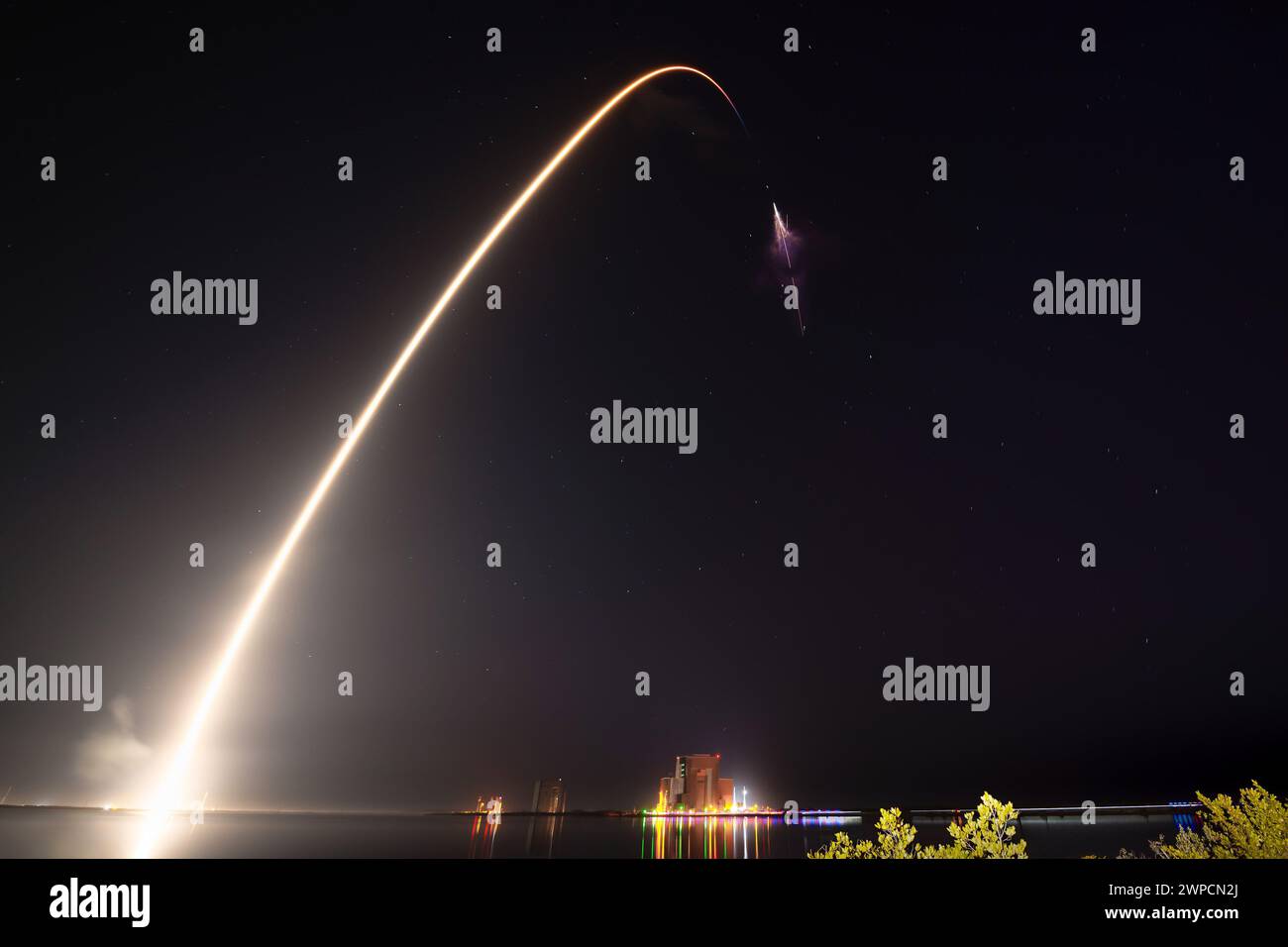 Kennedy Space Center, Florida, USA. 3rd Mar, 2024. A Falcon 9 rocket carrying the Crew Dragon ...