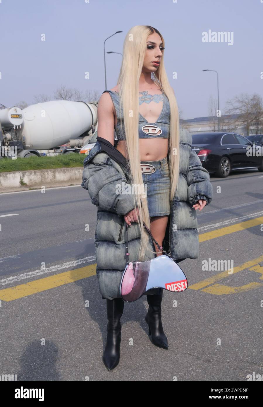 Fashion blogger street style outfit before Diesel fashion show during ...