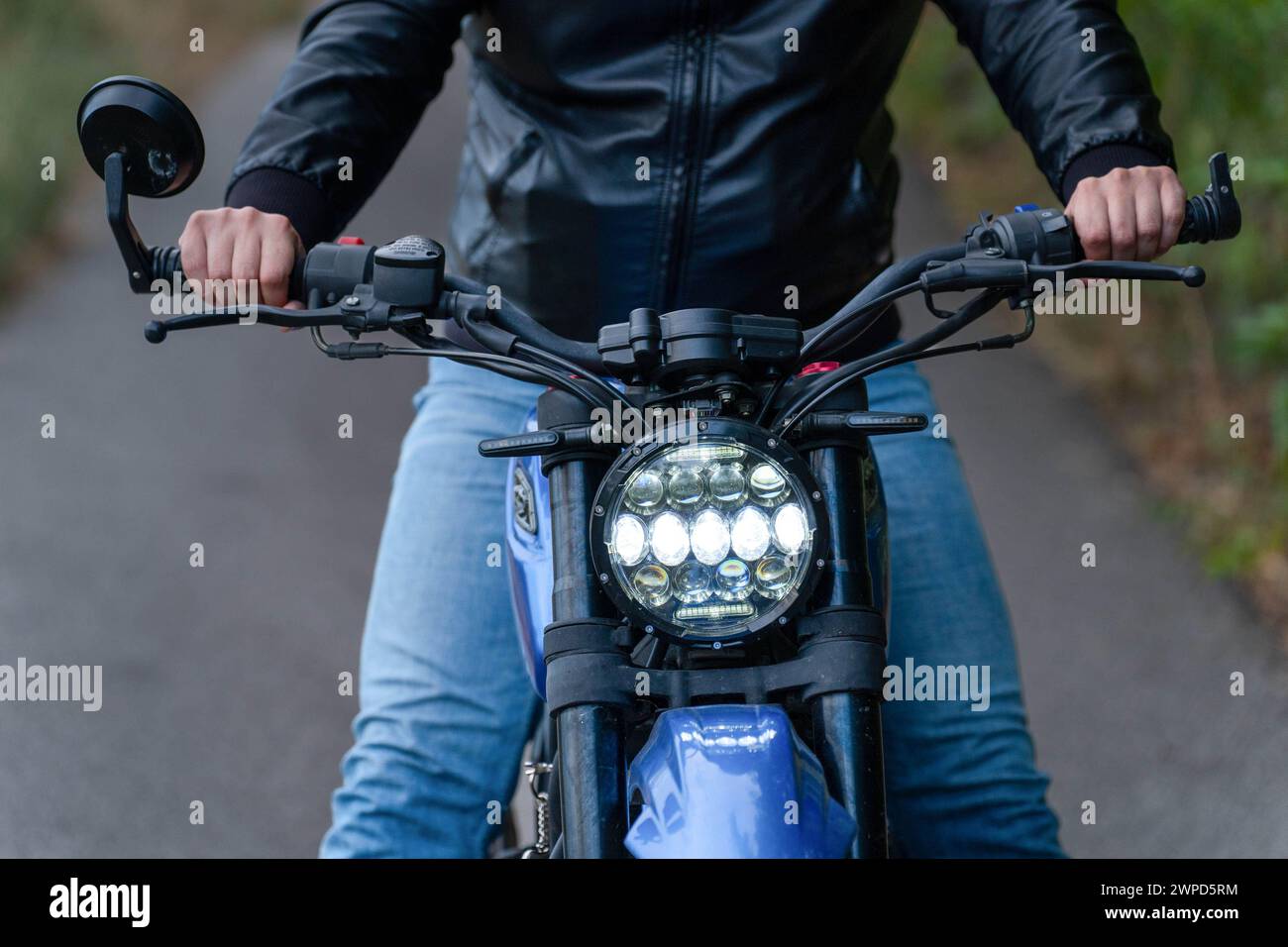Streetwarrior hi-res stock photography and images - Alamy