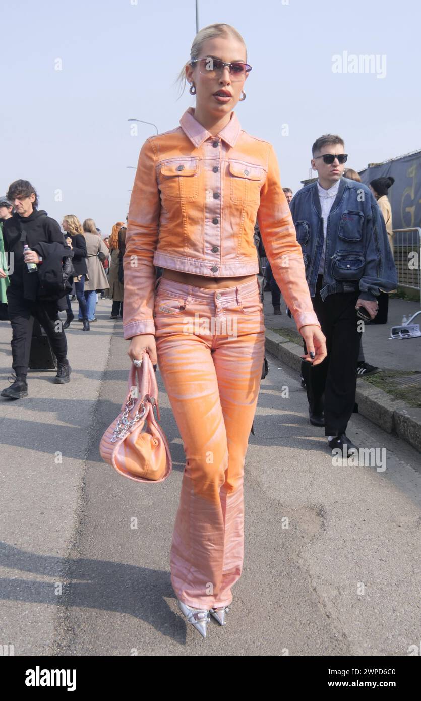 Fashion blogger street style outfit before Diesel fashion show during ...