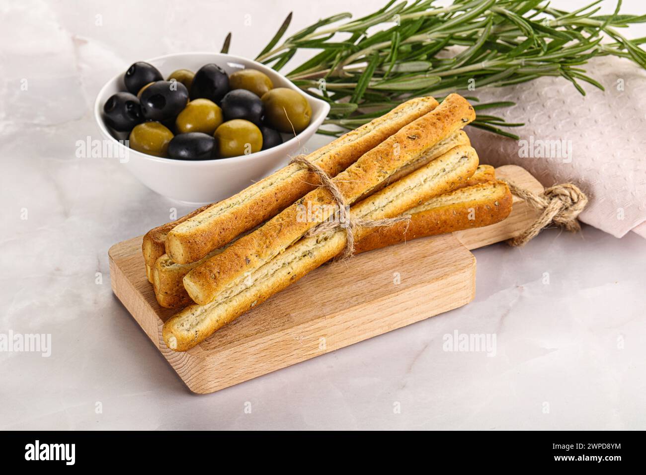 Crispy grissini italian bread heap snack Stock Photo - Alamy