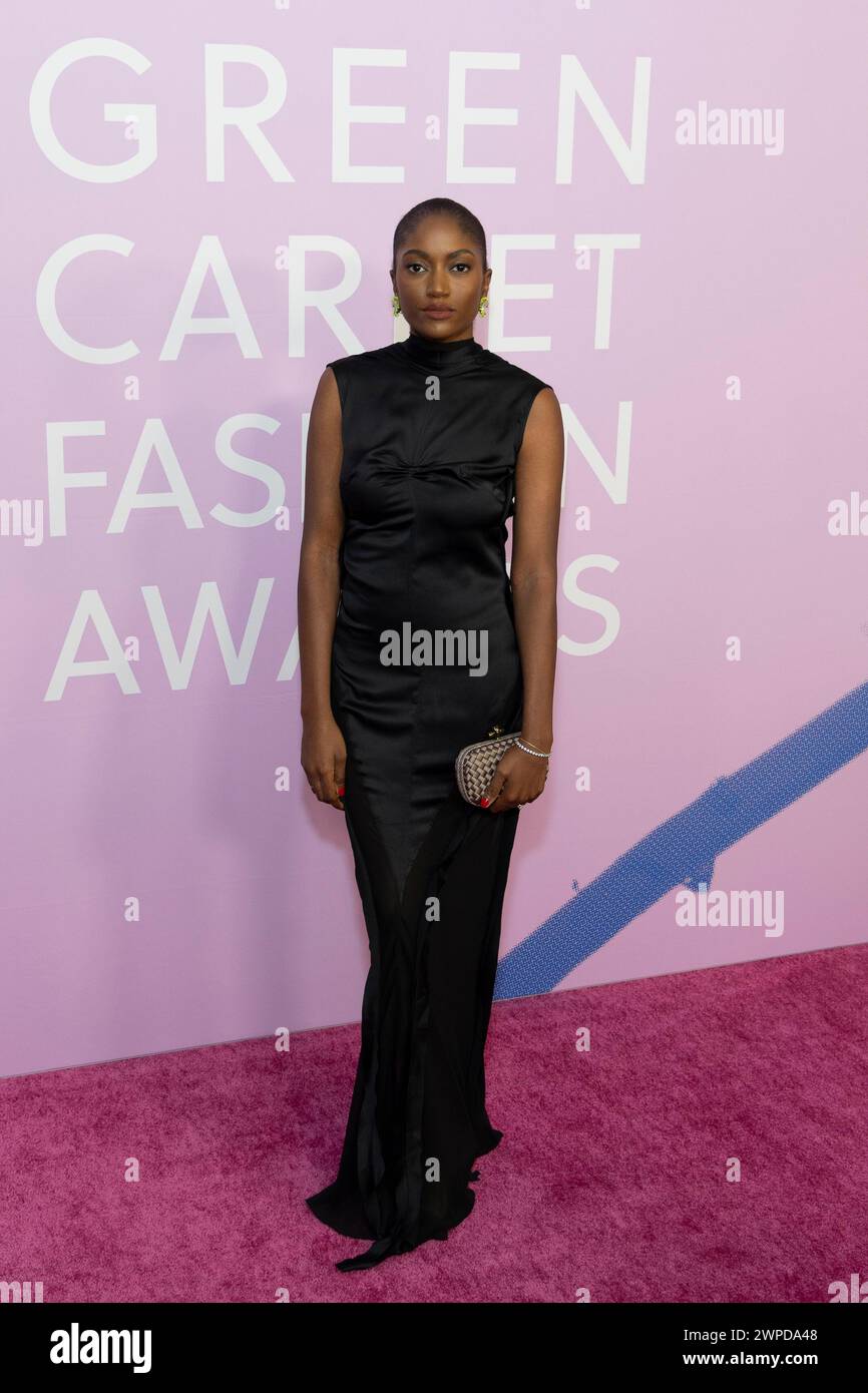 Los Angeles, USA. 06th Mar, 2024. Zara Oda attends the arrivals of the 2024 Green Carpet Fashion ...