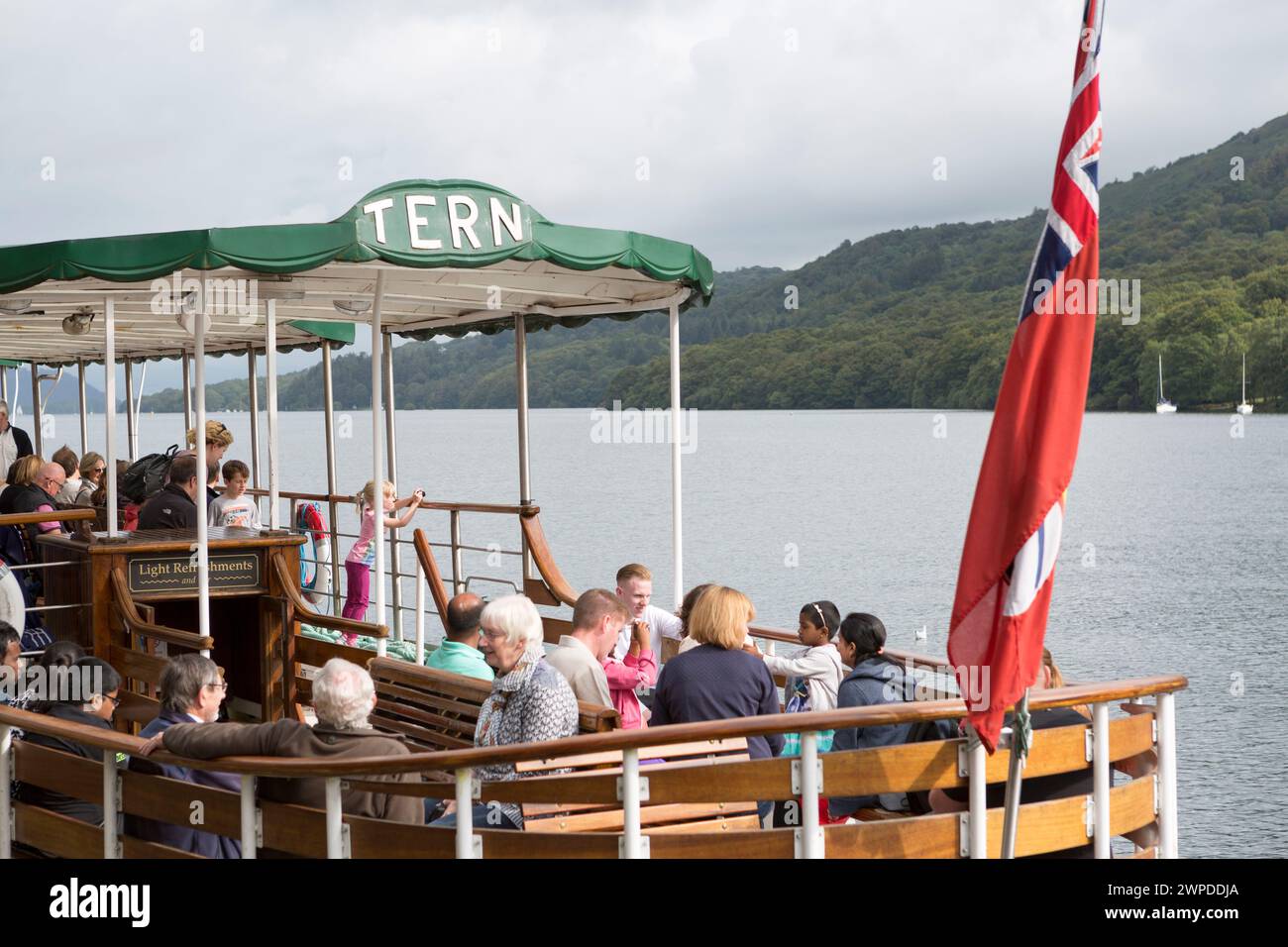 UK, Cumbria, Lake Windermere, the MV Tern steam powered yacht Stock ...