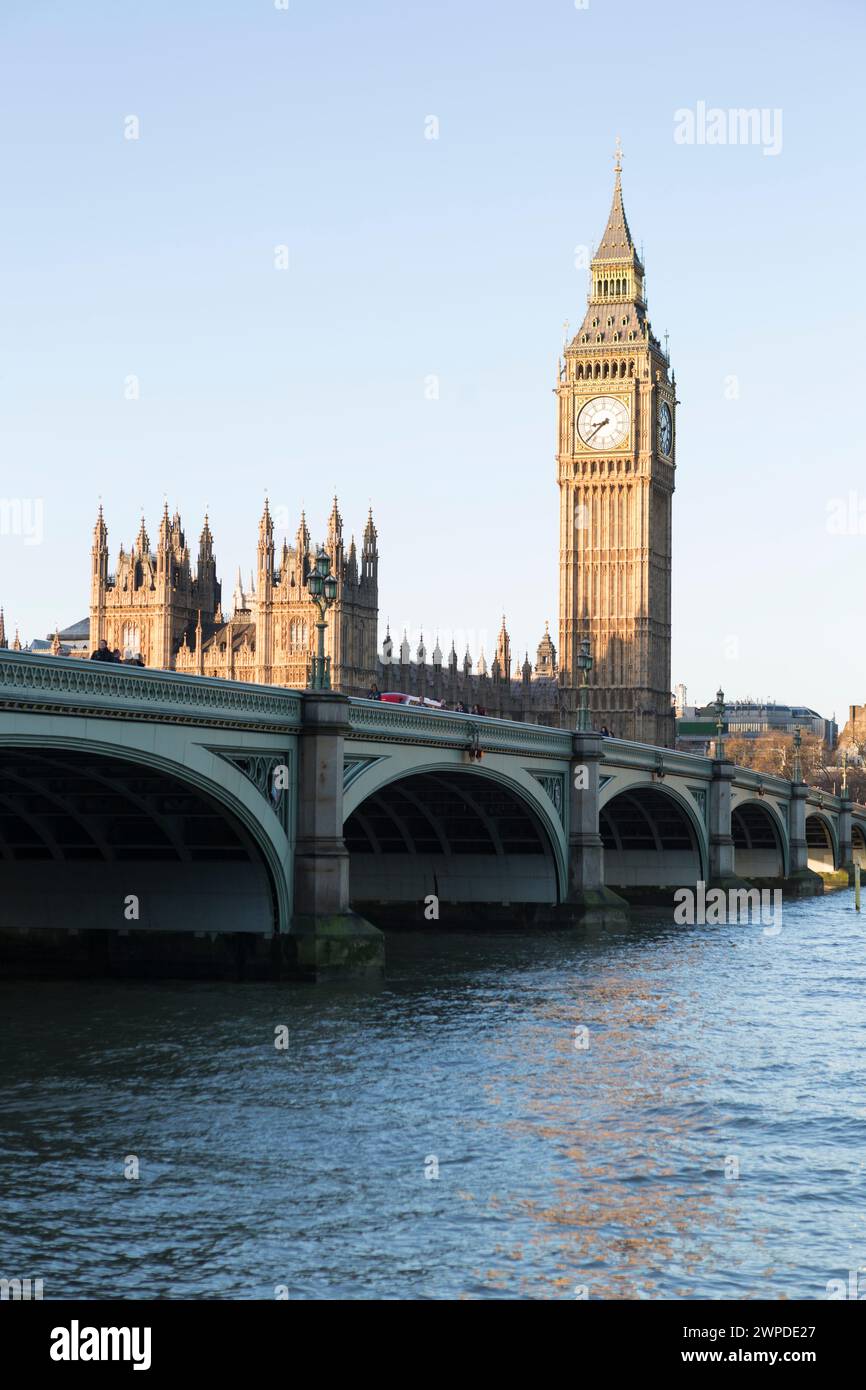 UK, London, the Palace of Westminster and Westminster Bridge Stock ...