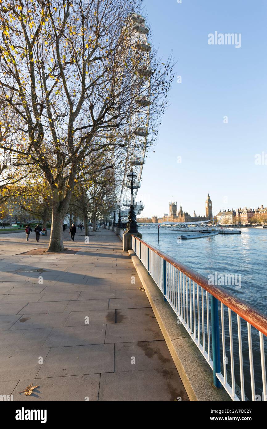 UK, London, view along the Queen's walk with the London Eye and the ...