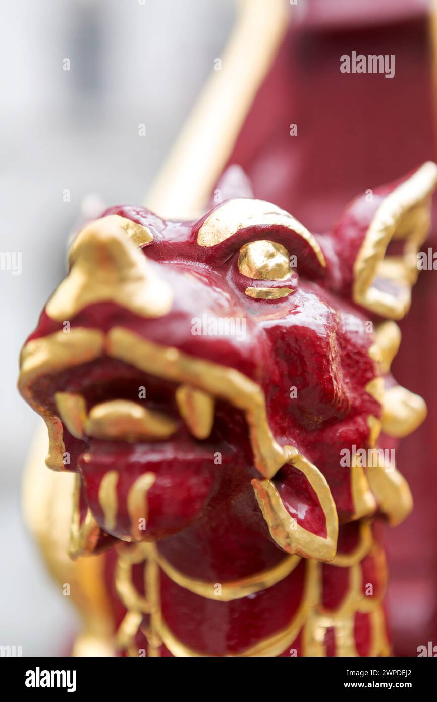 Red dragon hi-res stock photography and images - Alamy