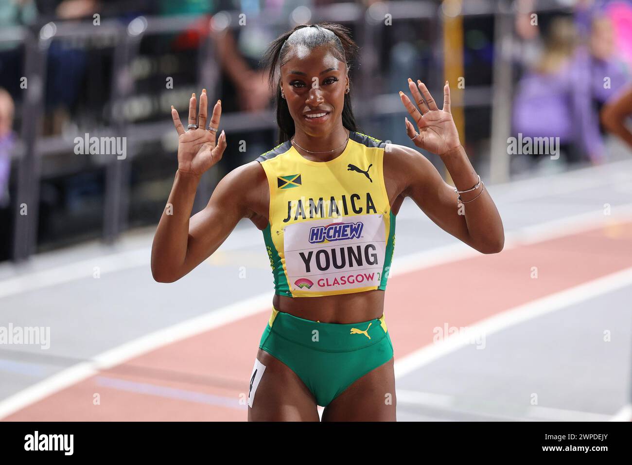 Charokee young hi-res stock photography and images - Alamy