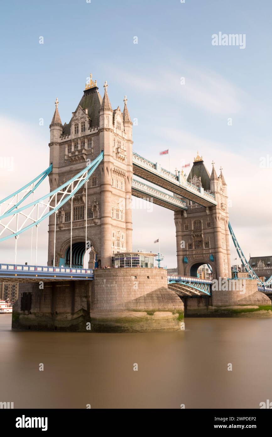 London exposure hi-res stock photography and images - Alamy