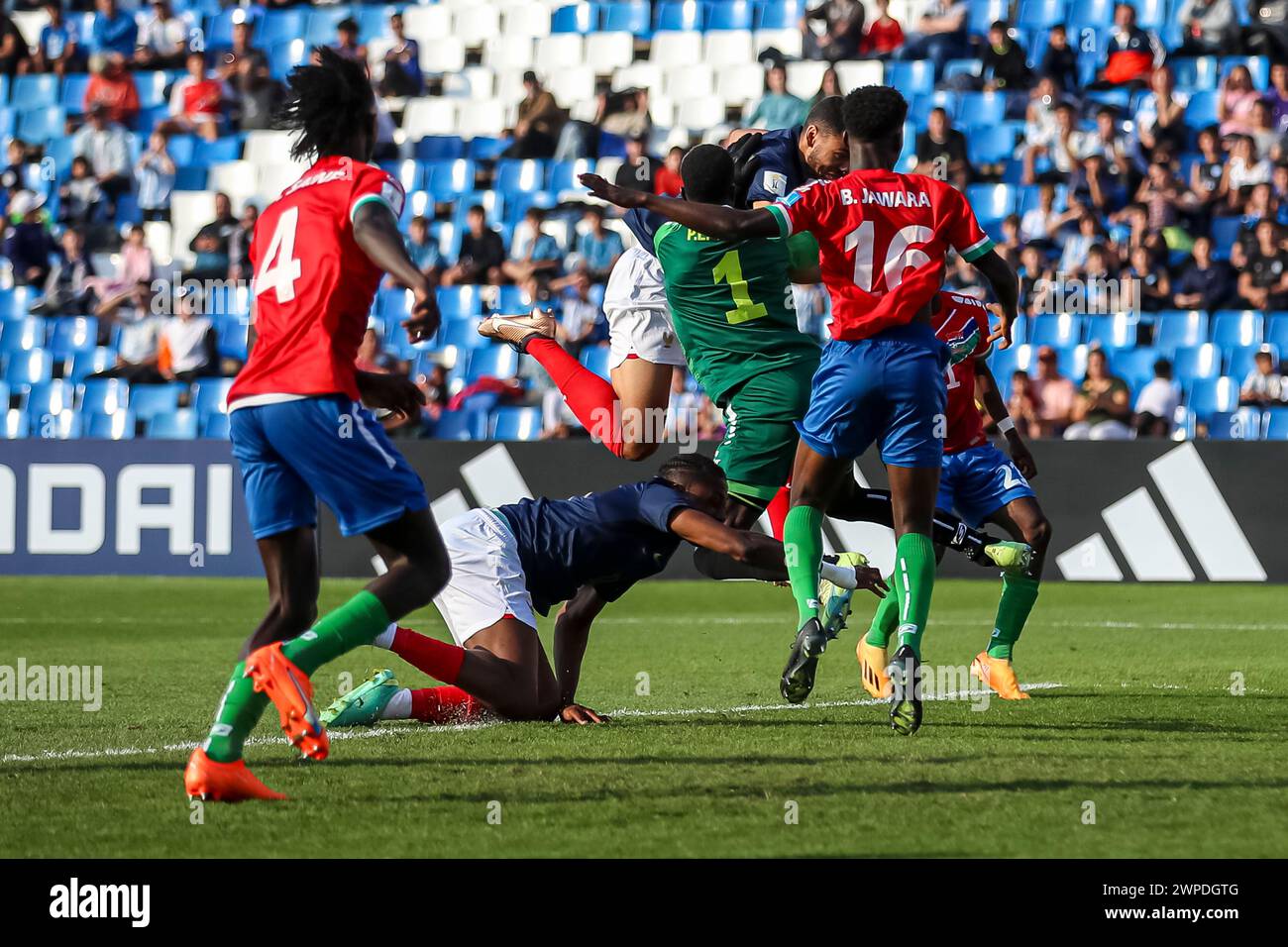 Argentina honduras futbol hi-res stock photography and images - Alamy