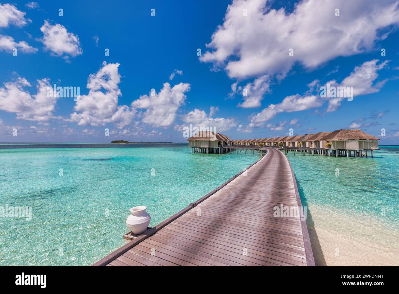 Amazing Maldives paradise beach. Perfect tropical island with wooden ...