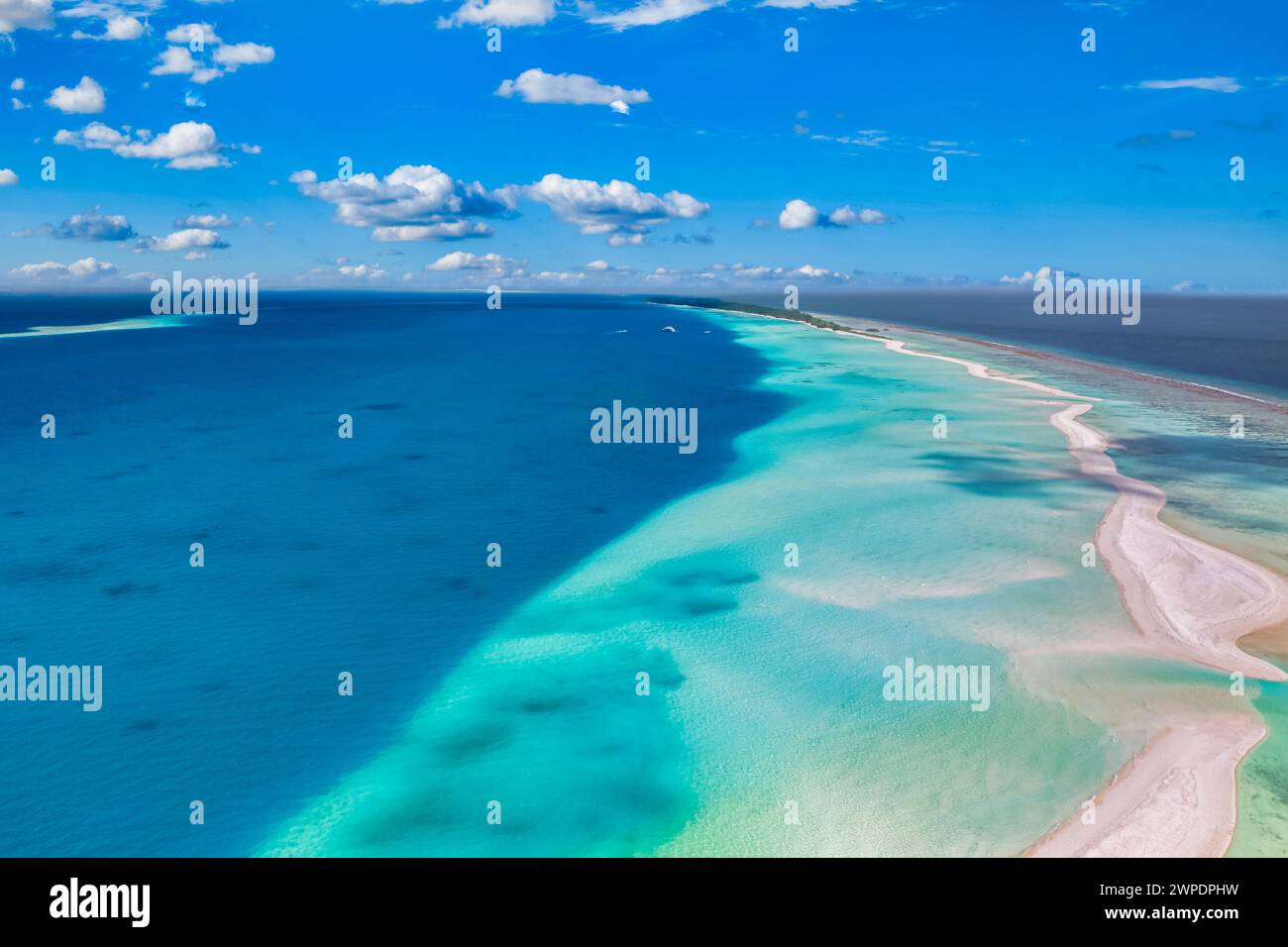 Maldives french polynesia hi-res stock photography and images - Alamy