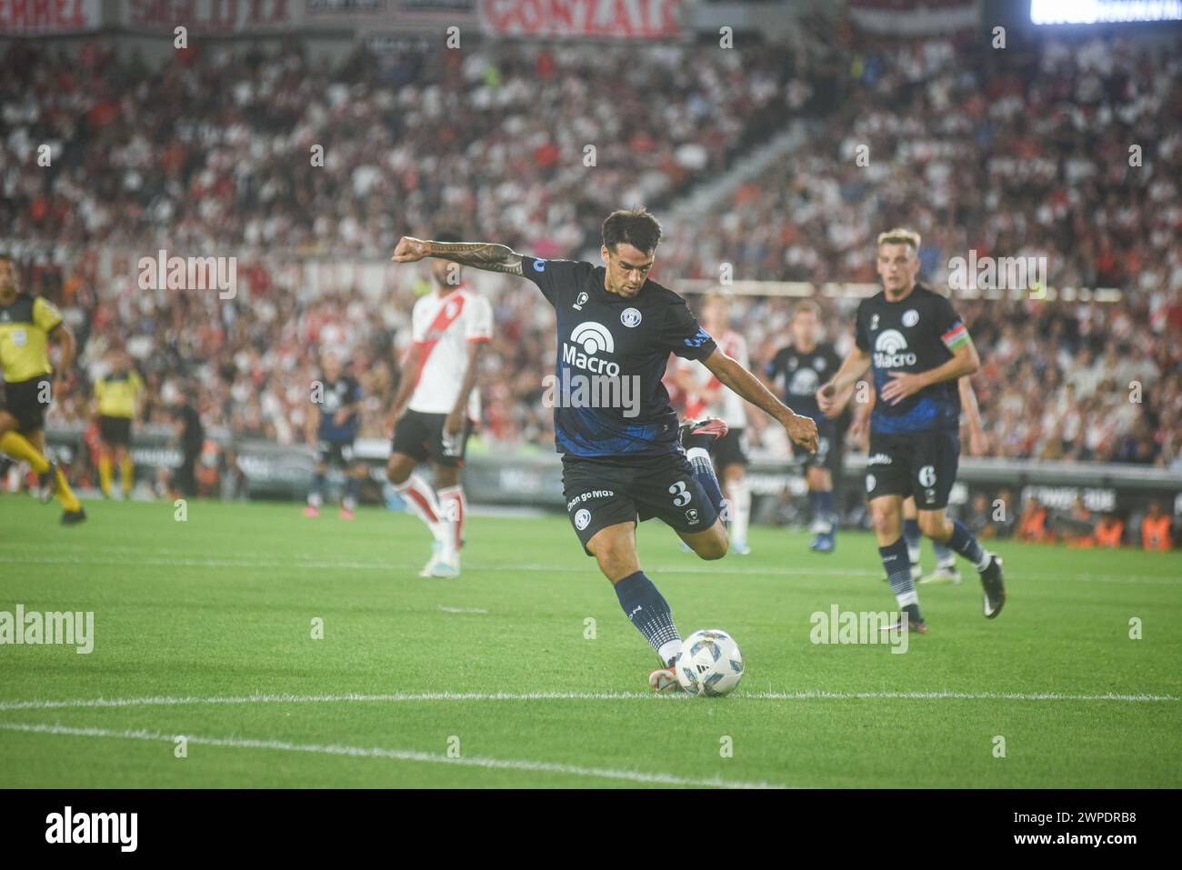 Buenos Aires, Argentina. 06th Mar, 2024. Emmanuel Mas of Independiente ...