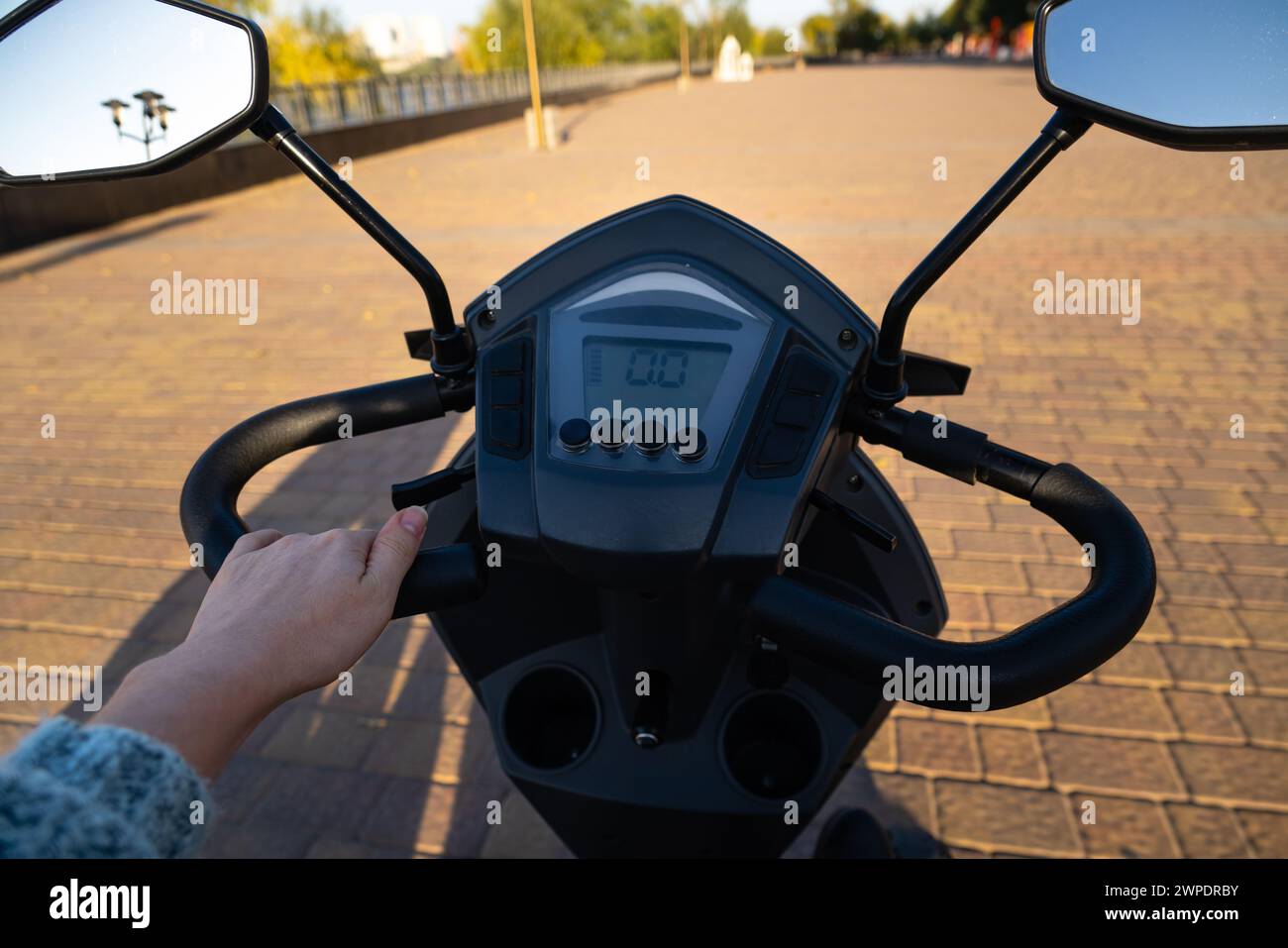 Clean dashboard hi-res stock photography and images - Alamy