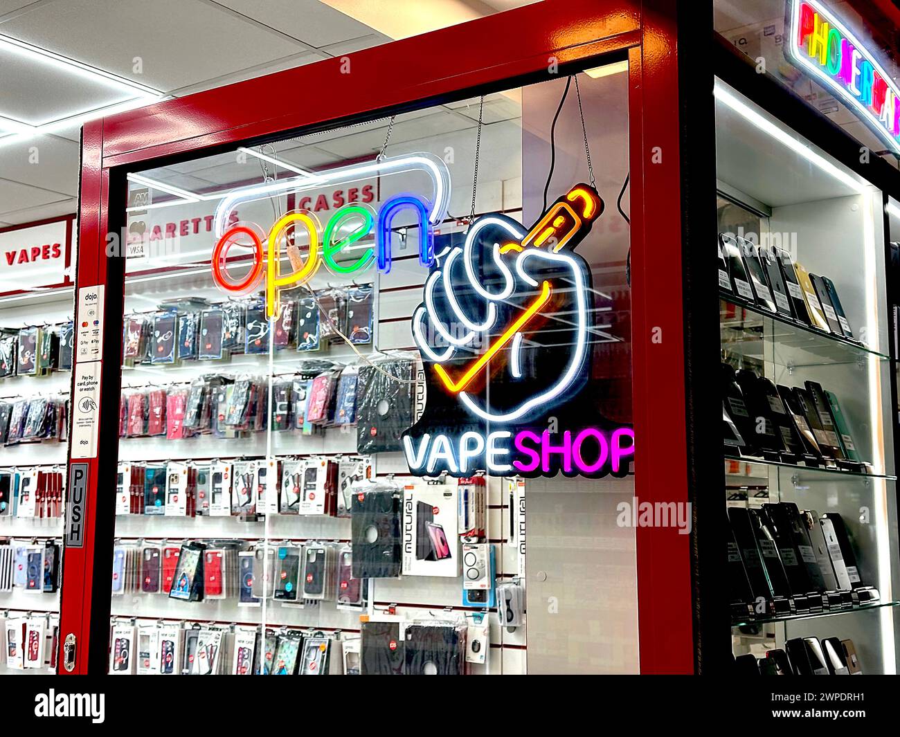 Vape shop window Stock Photo - Alamy