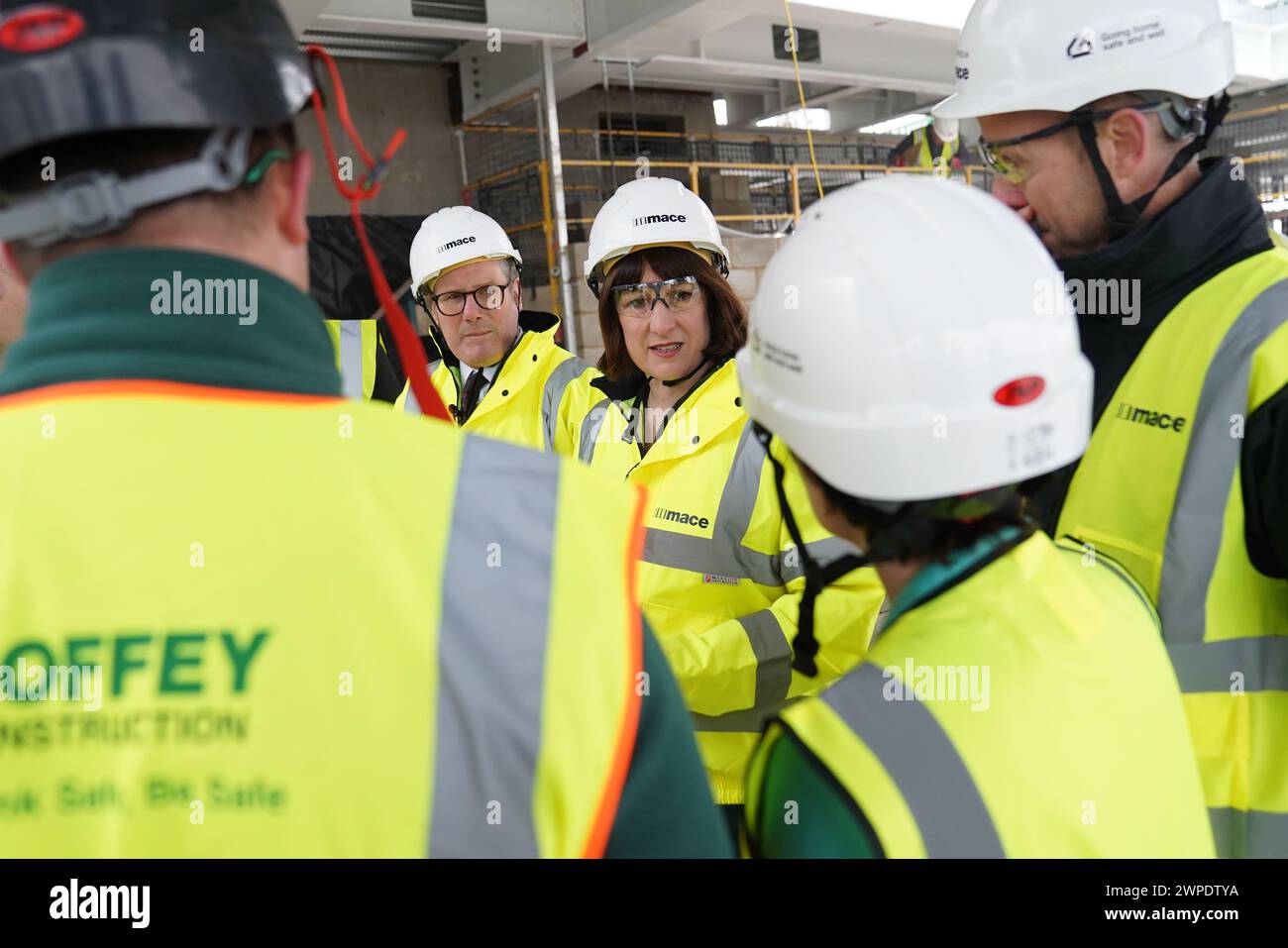 Labour leader Sir Keir Starmer and shadow chancellor Rachel Reeves ...