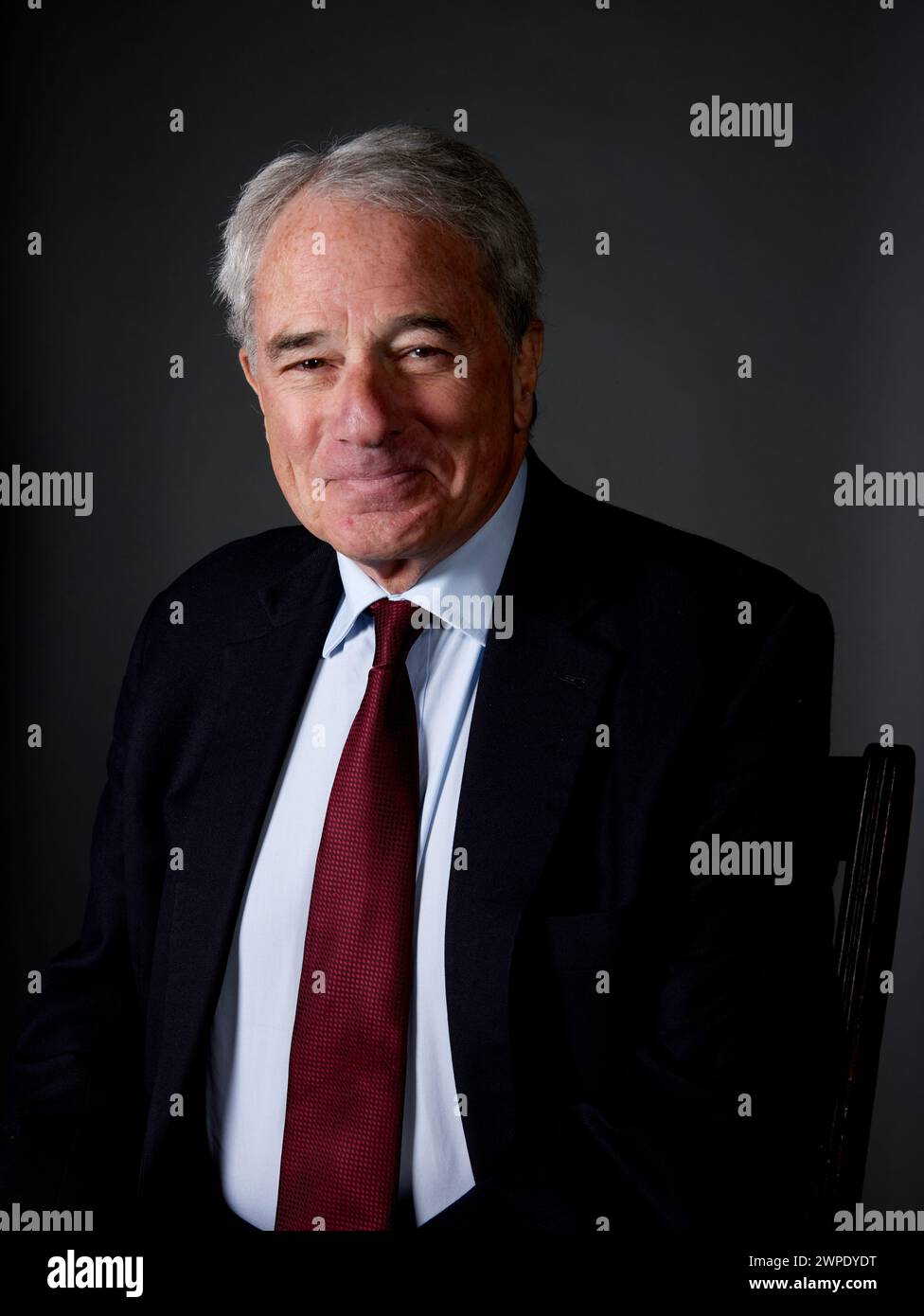 Charles glass journalist hi-res stock photography and images - Alamy