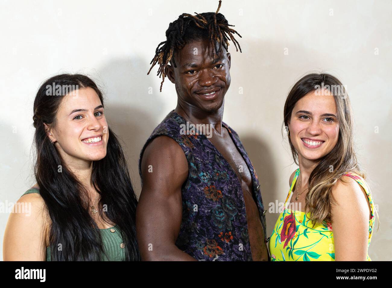 Cultural unity hi-res stock photography and images - Alamy