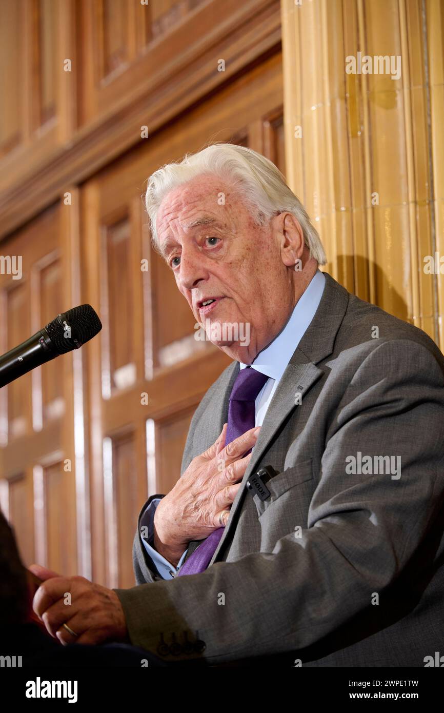 Michael mansfield picture hi-res stock photography and images - Alamy