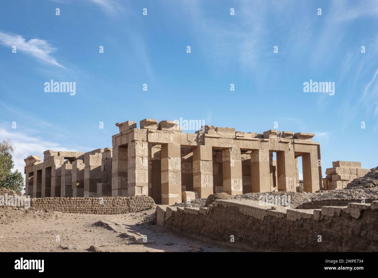 Satis egypt hi-res stock photography and images - Alamy