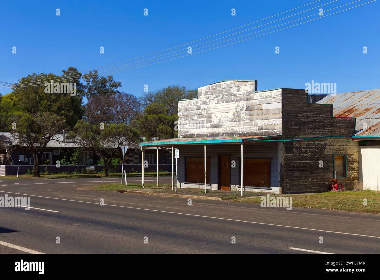 Former Garage - Shopfront on the streets of Surat Queensland Australia ...
