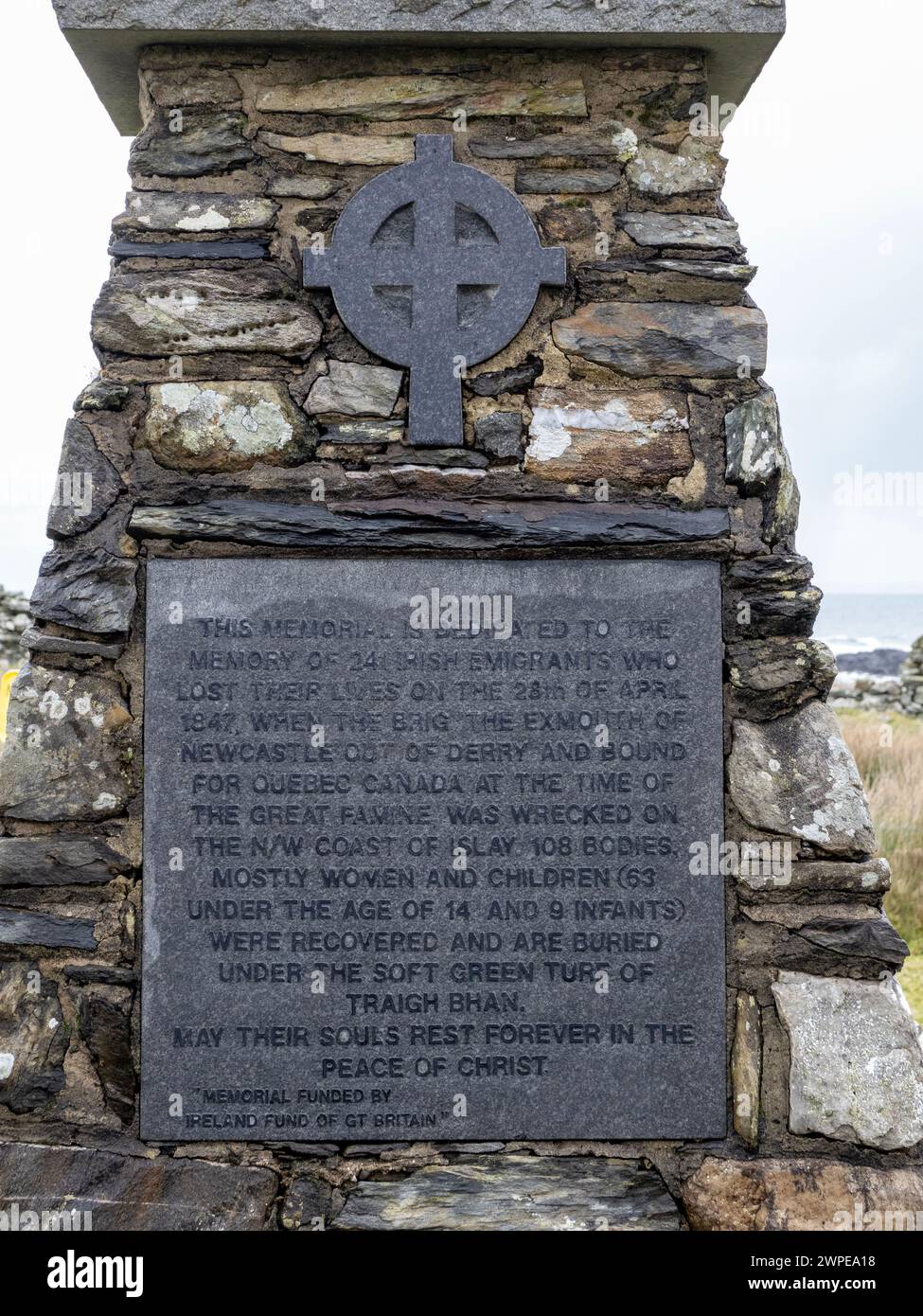 A memorial at Sanaigmore to itish immigrants that died in a shipwreck ...