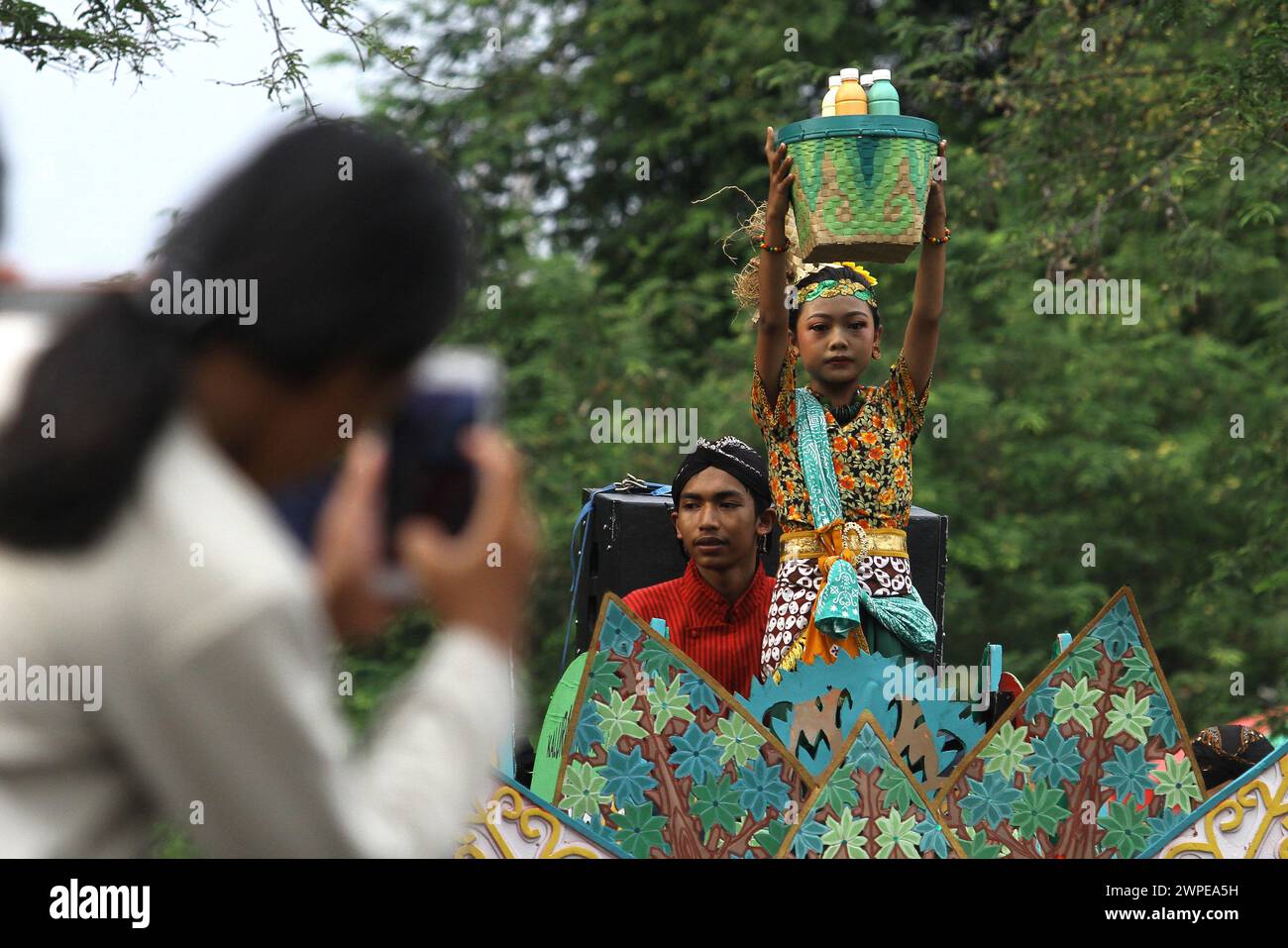 Kanjeng hi-res stock photography and images - Alamy