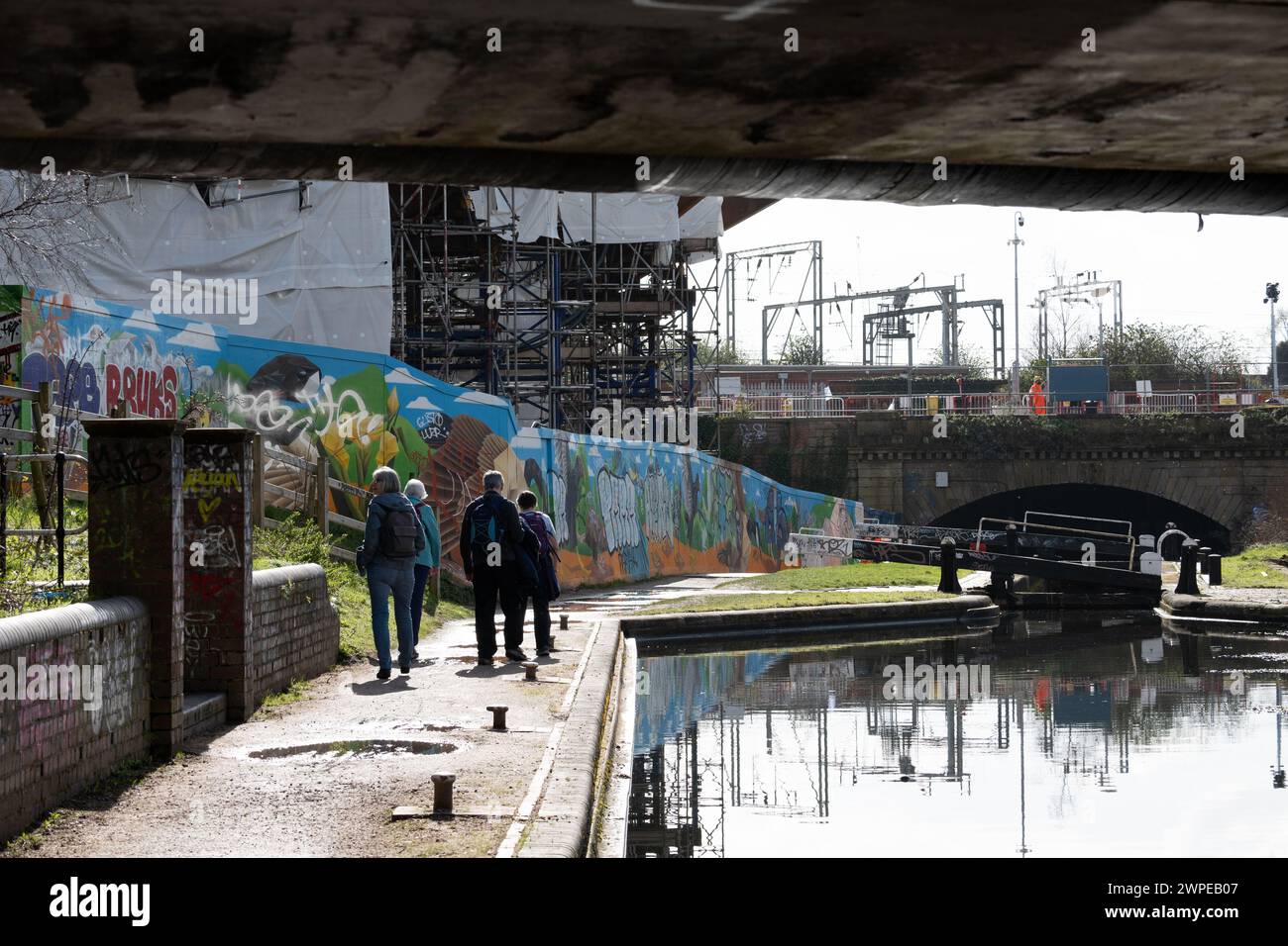 Walkers by the Digbeth Branch Canal during HS2 construction, Curzon ...