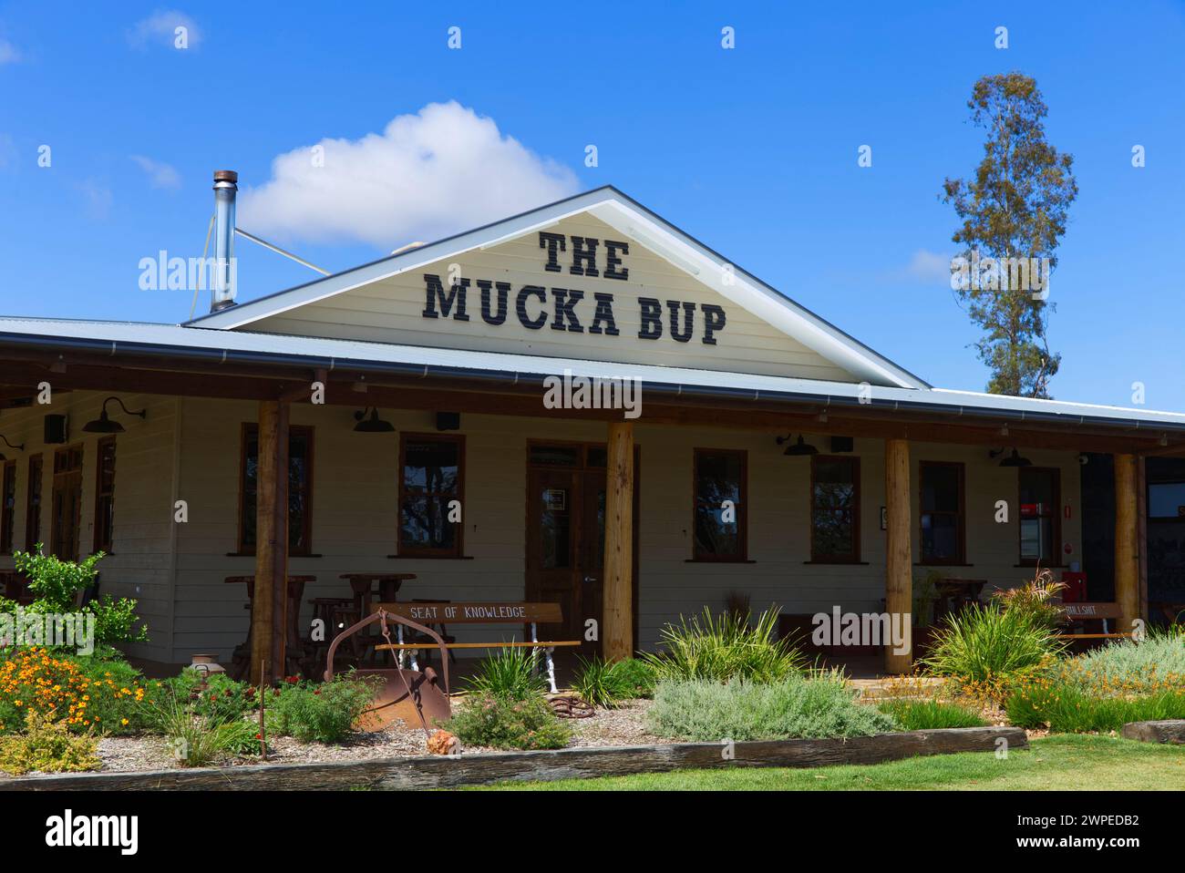 Mucka hotel hi-res stock photography and images - Alamy