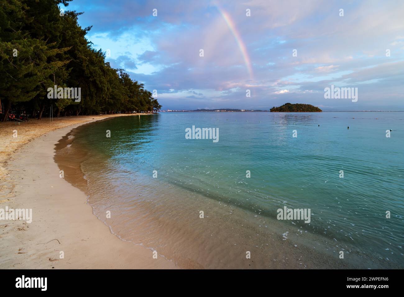 Manukan island sunset hi-res stock photography and images - Alamy