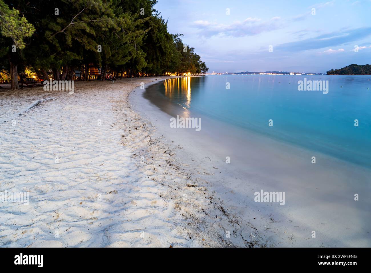 Manukan island sunset hi-res stock photography and images - Alamy