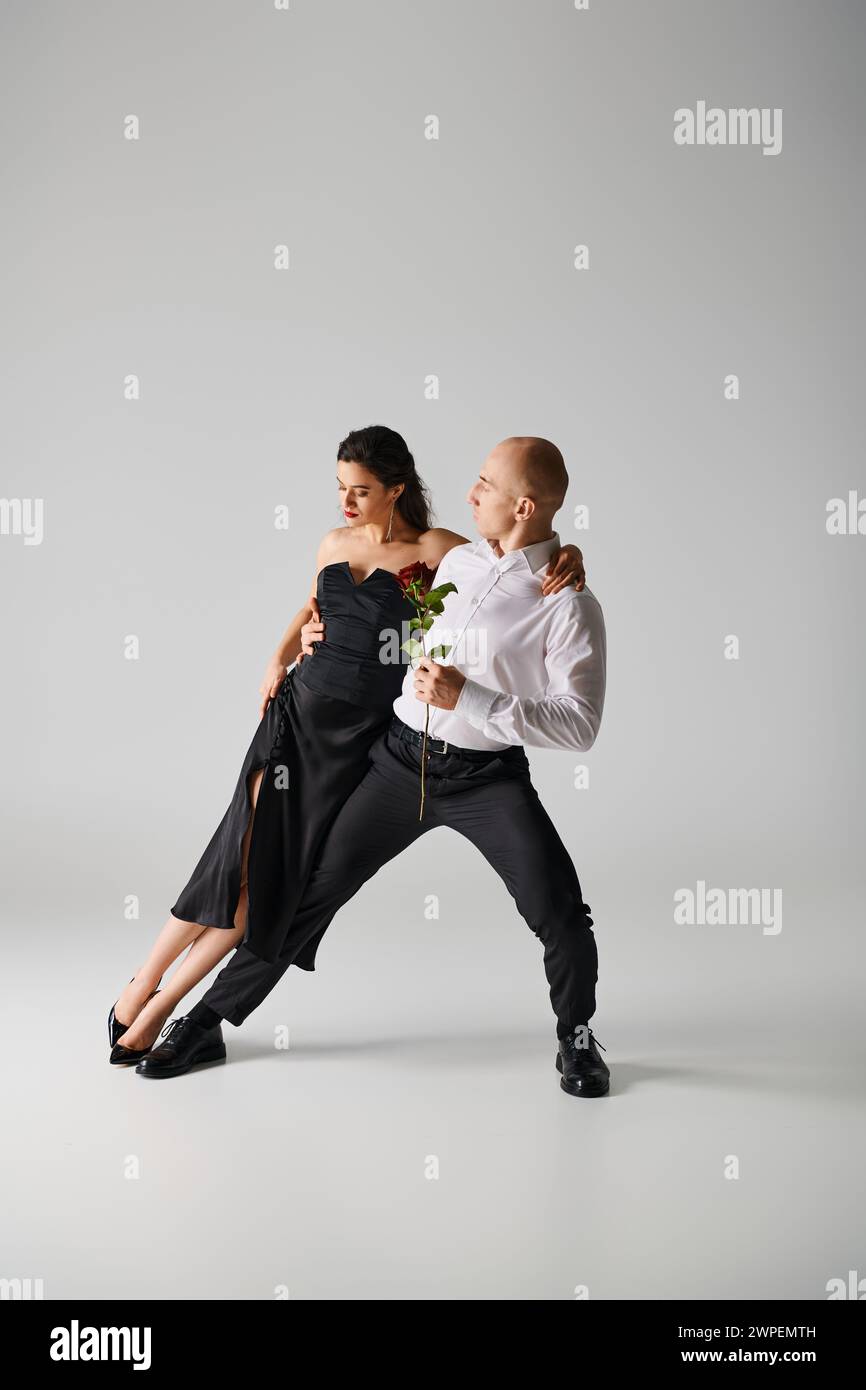 Dancers physique hi-res stock photography and images - Alamy