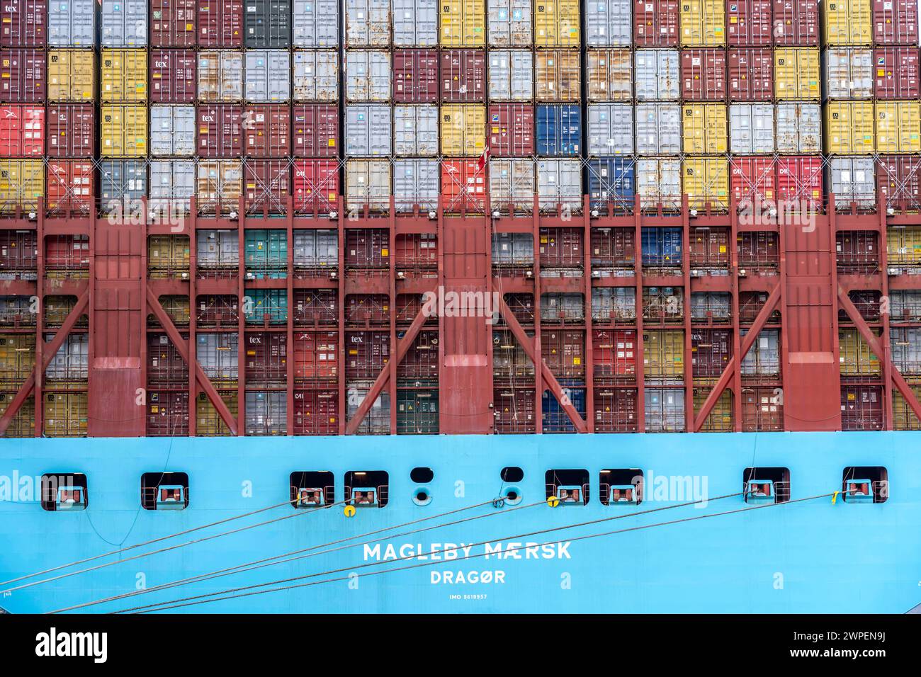 Magleby Maersk Container Frachter im EUROGATE Container Terminal ...