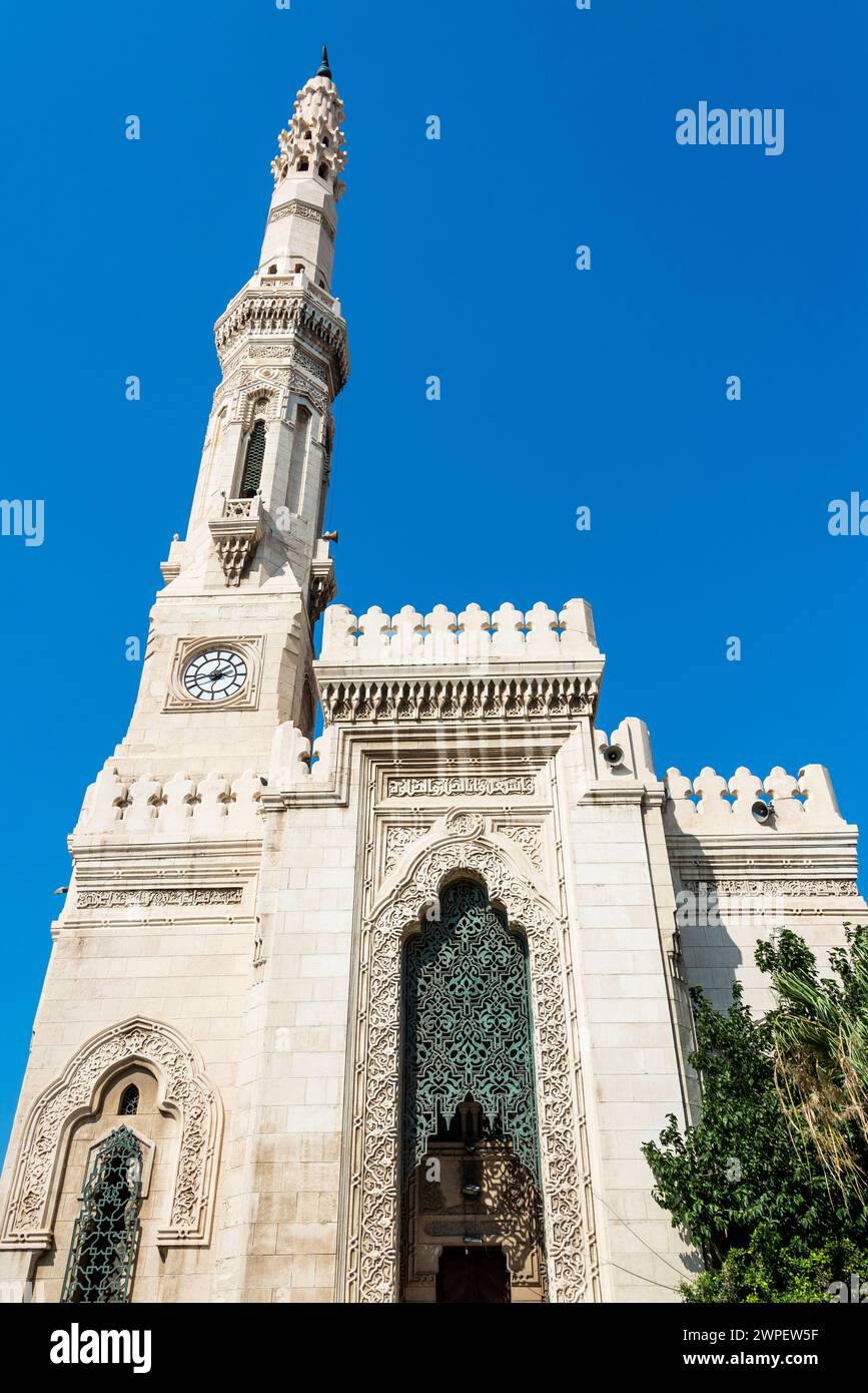 Al-Qaed Ibrahim Mosque in the center of Alexandria, Egypt Stock Photo ...
