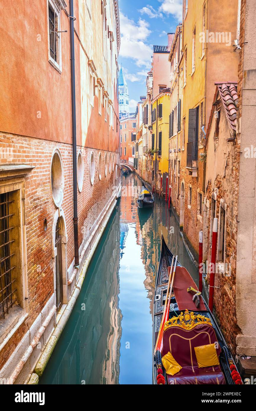 Colorful architecture of Venice channel, Tourist destination in Veneto ...