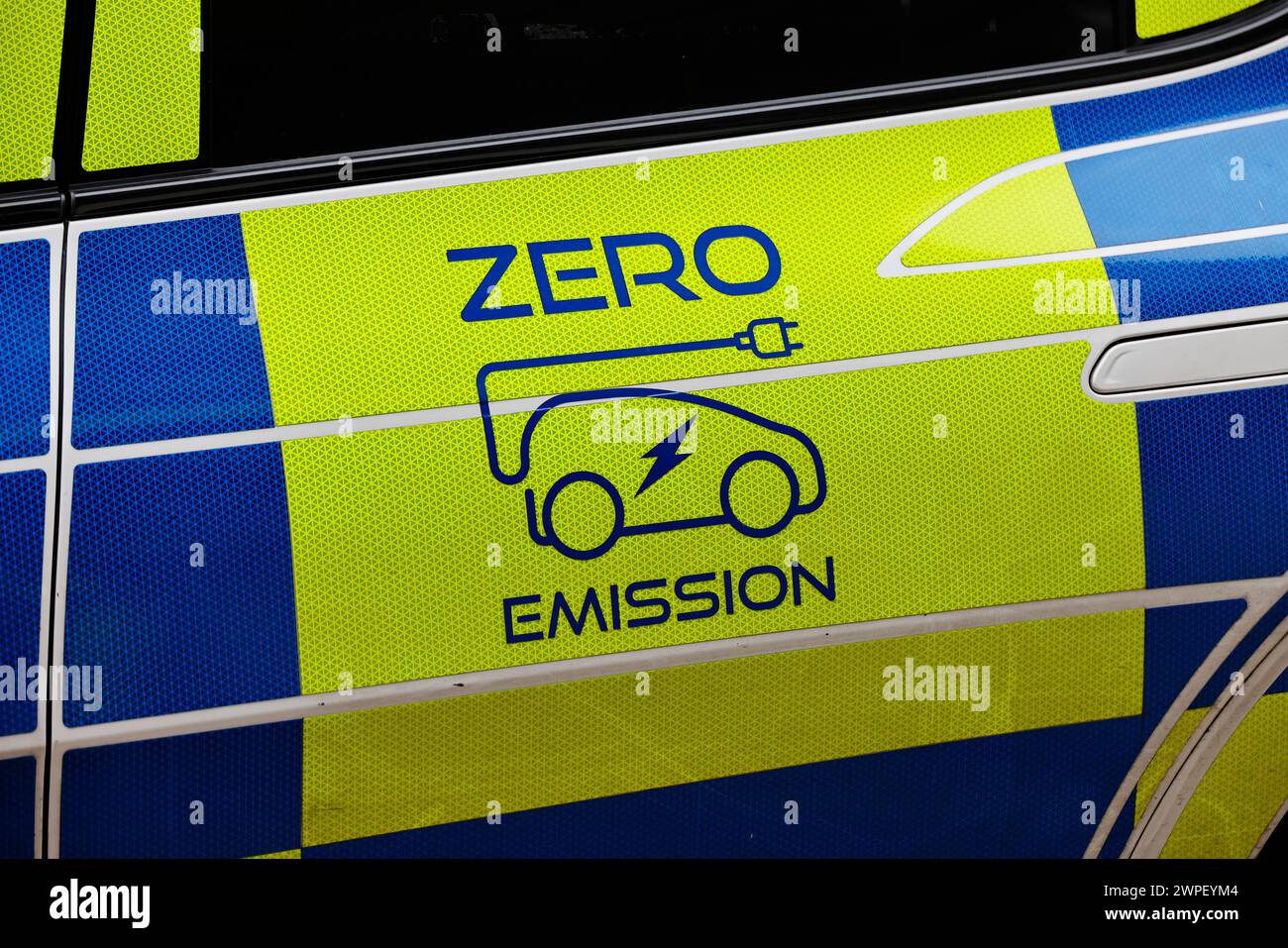 Zero emissions hi-res stock photography and images - Alamy