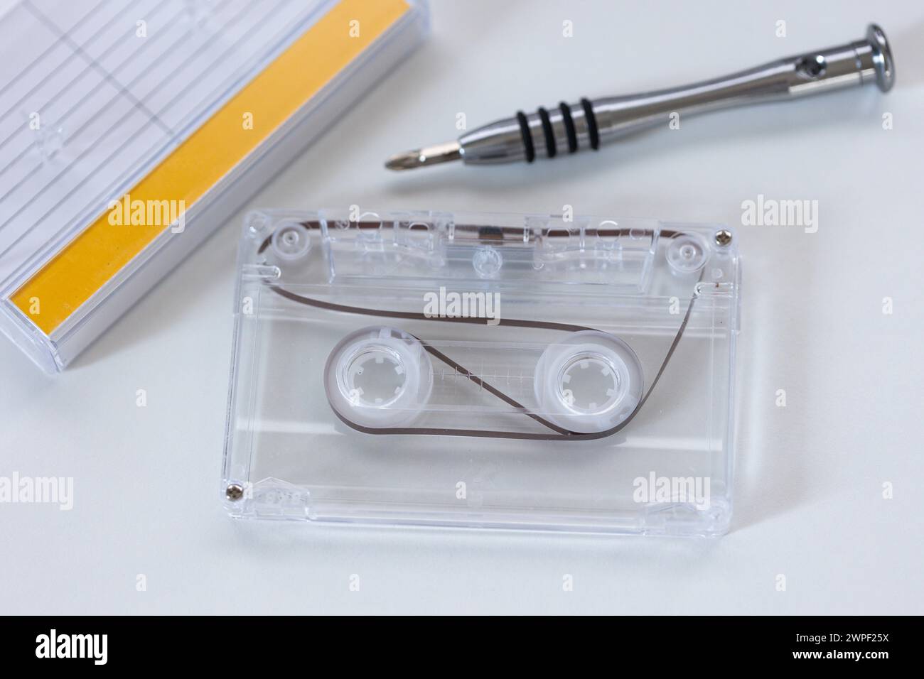 Tape loop, DIY your own tape loop, old style cassette Stock Photo - Alamy