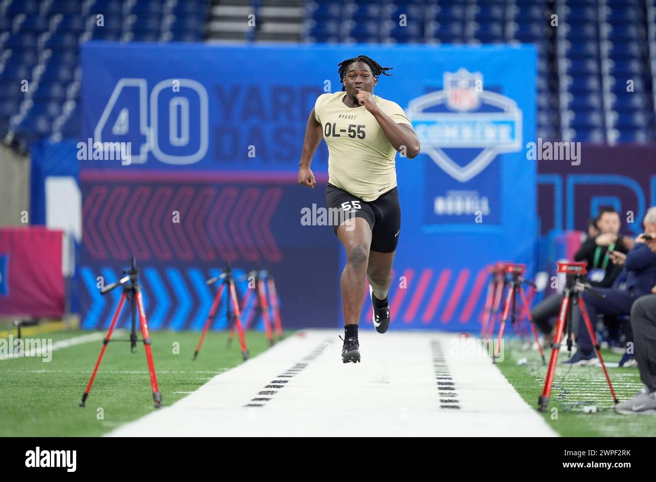 Houston offensive lineman Patrick Paul runs a drill at the NFL football ...