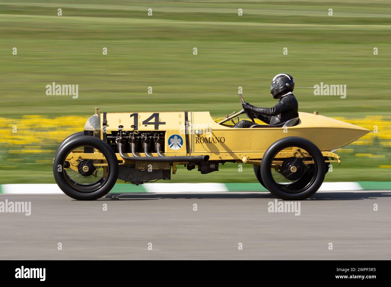 James Baxter in his 1913 Oakland Romano during the S.F. Edge Trophy ...