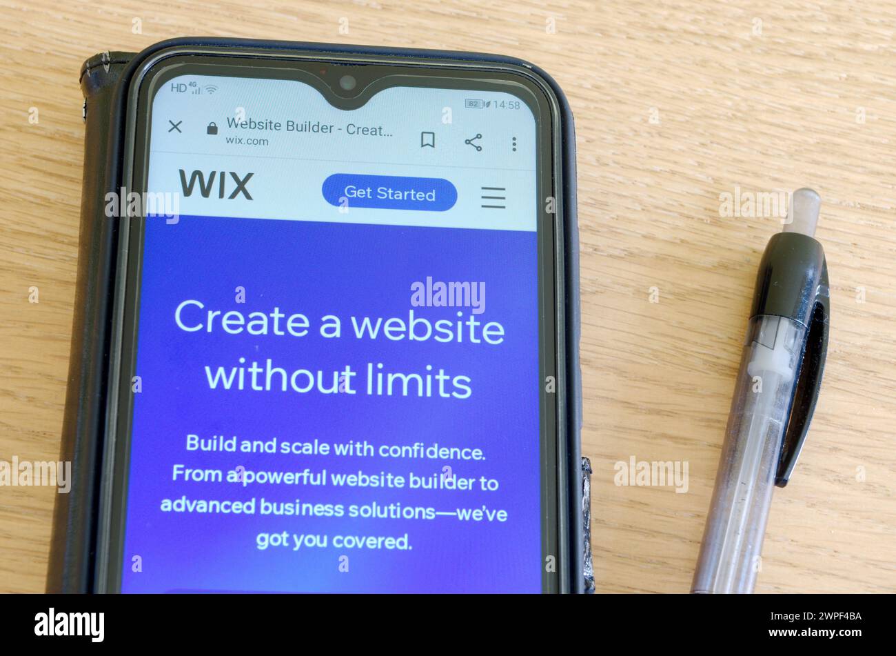 Wix logo hi-res stock photography and images - Alamy