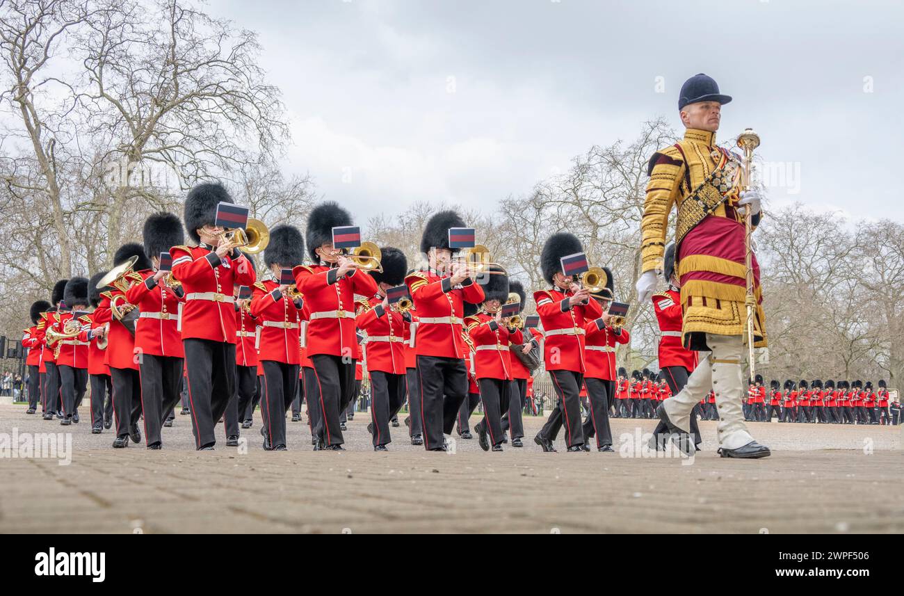 Major general james bowder commanding the household division hi-res ...